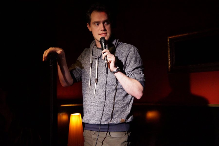 Adrian Wolf | Kunst gegen Bares